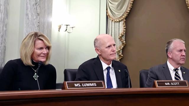 Facebook ha creado una aplicación para reconocer caras e identificar ...